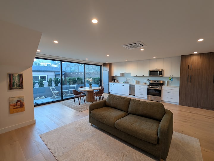 Peaceful Stay W/ Outdoor Charm - San Francisco, CA