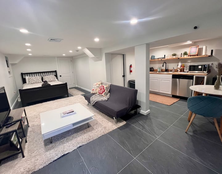 Cozy Urban Oasis 15 Min To Nyc & Metlife - Union City, NJ