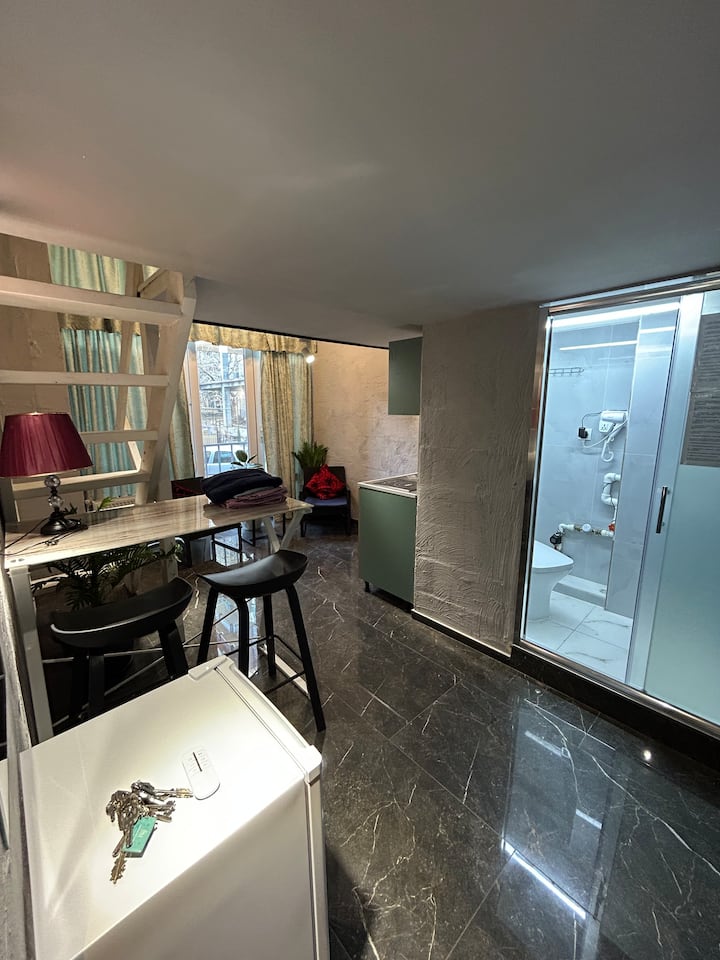 Isolated Apartment For A Couple Mh12 - Tbilissi