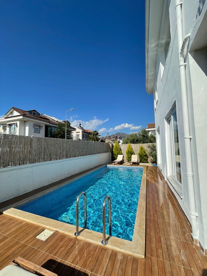 Fethiye’de Müstakil Havuzlu Villa Poyraz - Fethiye