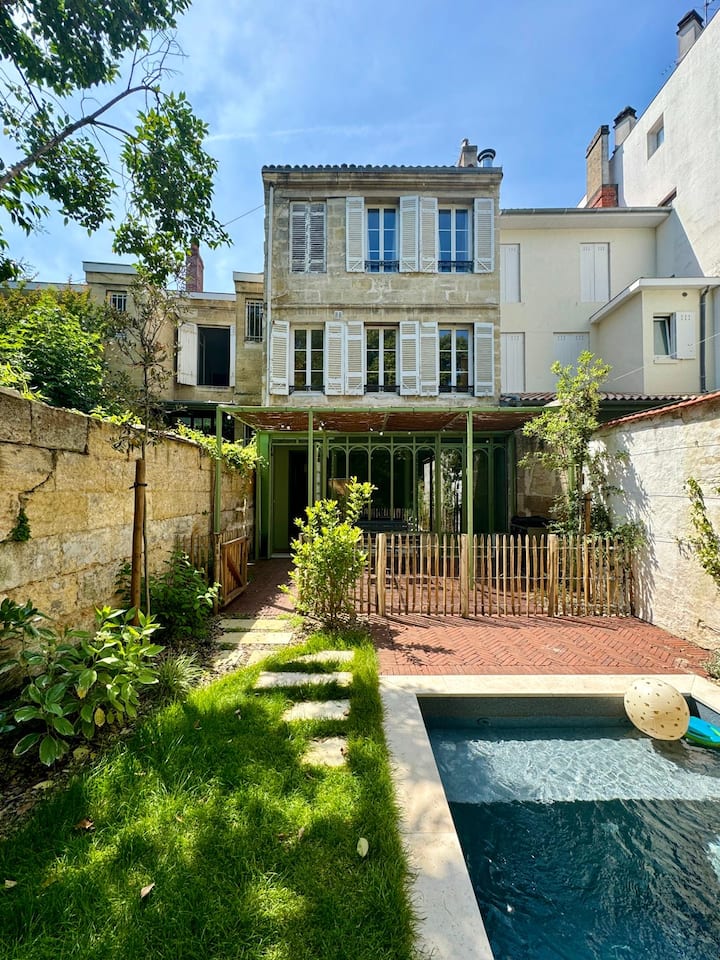 Maison Familiale Avec Piscine - Bordeaux