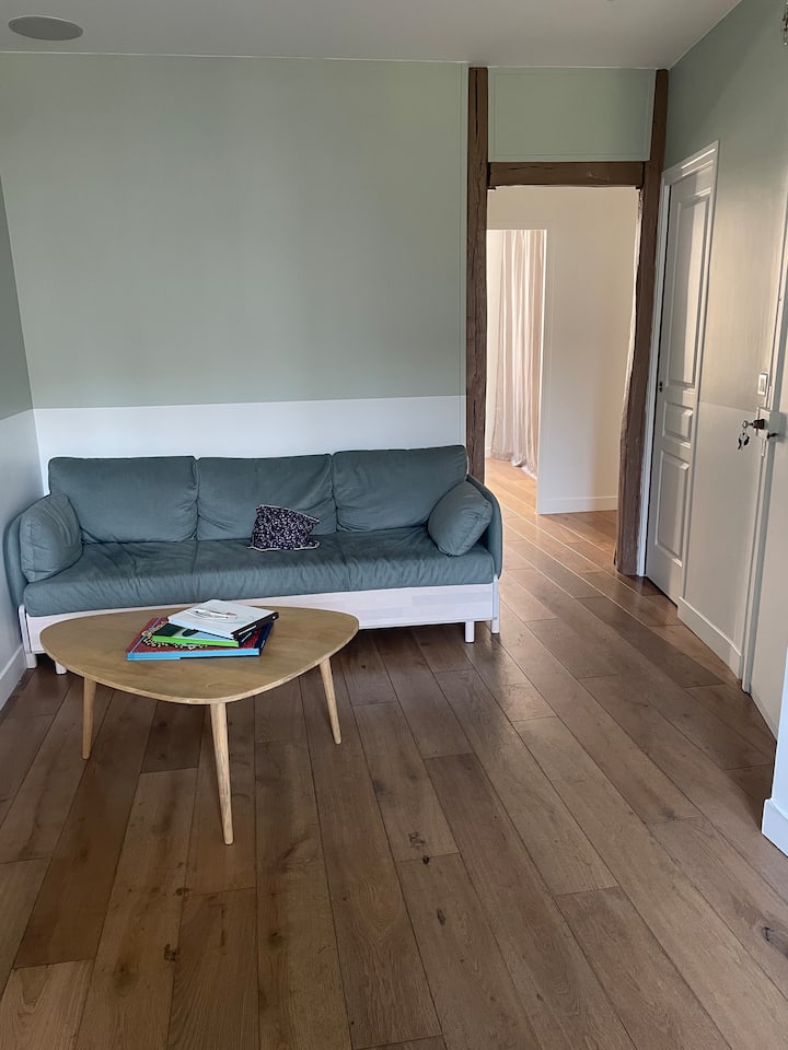 Chambre Dans Appartement Partagé - Batignolles - France