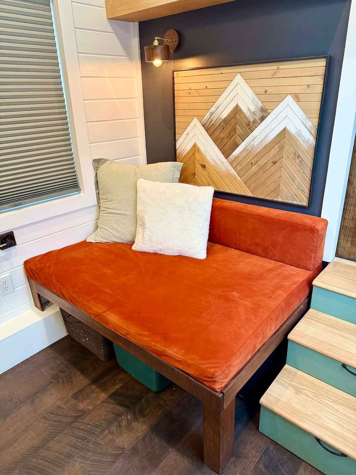 Cozy Tiny House | Ski Town, GNP | Full Kitchen - Tiny houses for Rent ...