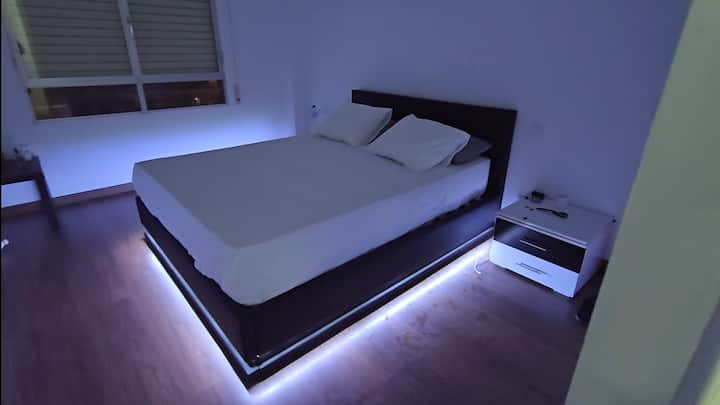 Habitación Top – 1 O 2 Personas, Precio Cerrado - Alicante