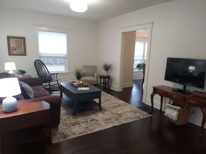 Spacious Pet-friendly Home Near World Cup Stadium - Independence, MO