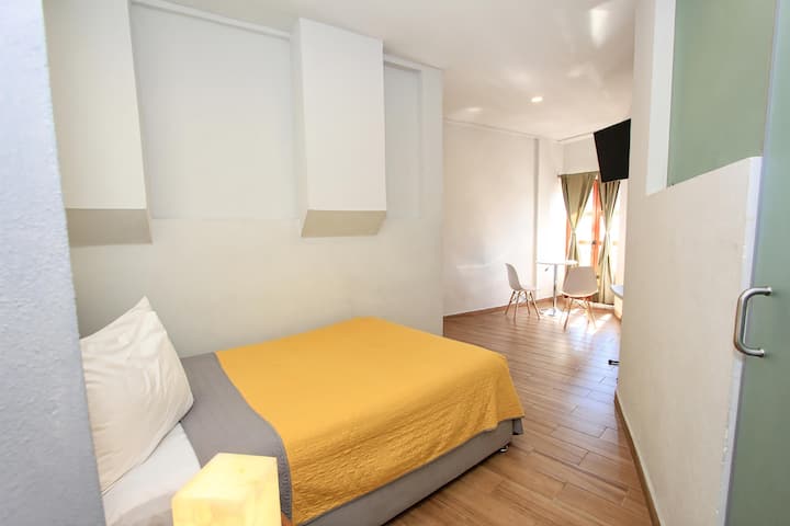 Habitación Con Balcón, En Centro - Guanajuato