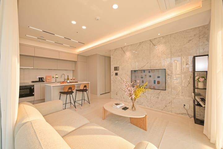 패밀리 룸 #투룸 #4인실 # 스위트 #취사가능 #서면 #스위트룸 #가족룸 #무료조식 - Busan