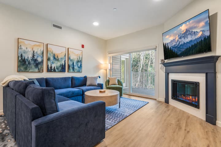 A Modern Mountain Getaway | Pool | Loon Mountain - New Hampshire (State)