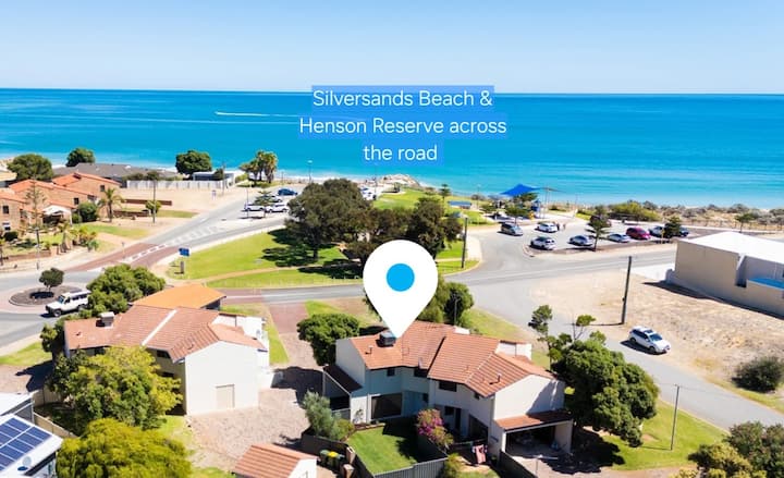 Peachy Keen: Ultimate Beachfront Living, Mandurah - Mandurah
