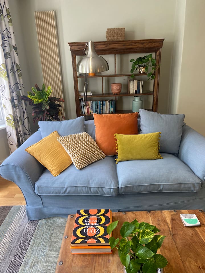 *New* Fantastic Location, Lovely Regency Flat - Hove