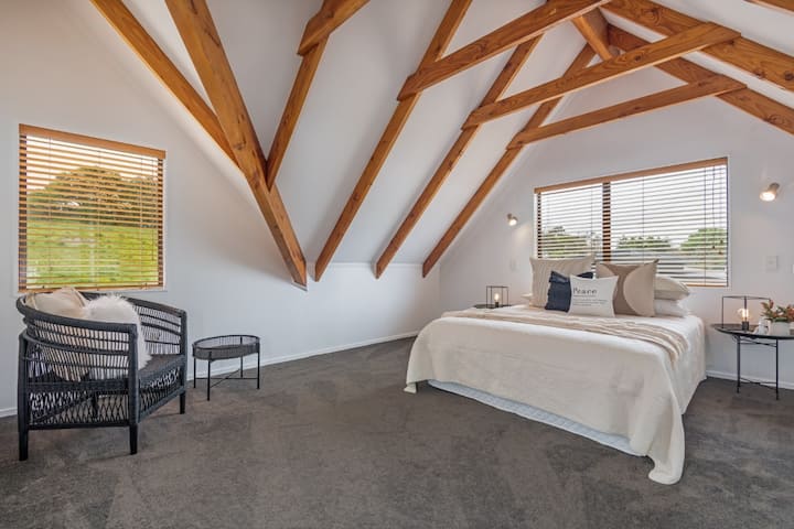 Cosy Room - Palmerston North