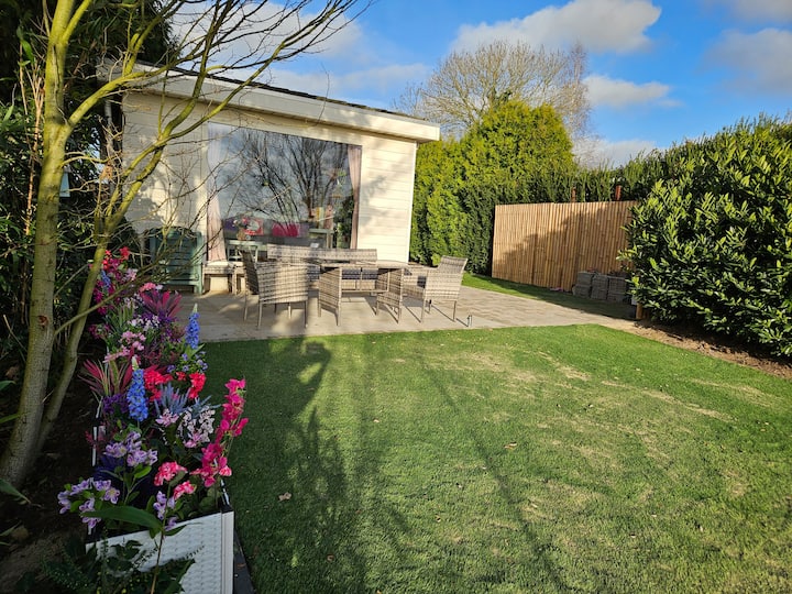 Knus Vakantiehuisje Met Vrij Uitzicht - Velp