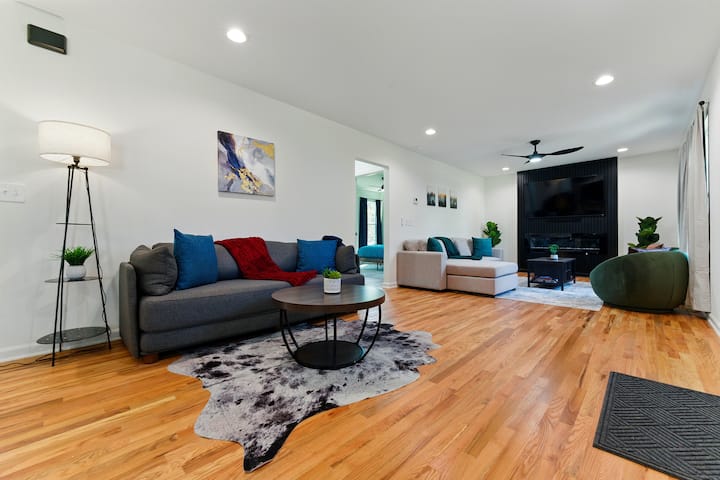 9 Min To City | Slps 12 | Yard + Bbq + 2 Kings - Atlanta, GA
