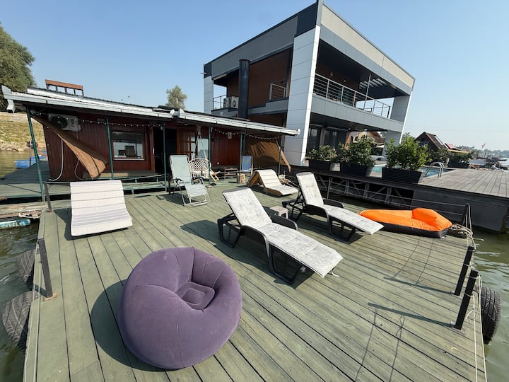 Splav Porto - Reka Sava - Houseboat Belgrade - Belgrado