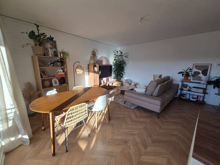 Appartement Calme Avec Terrasse - Lyon