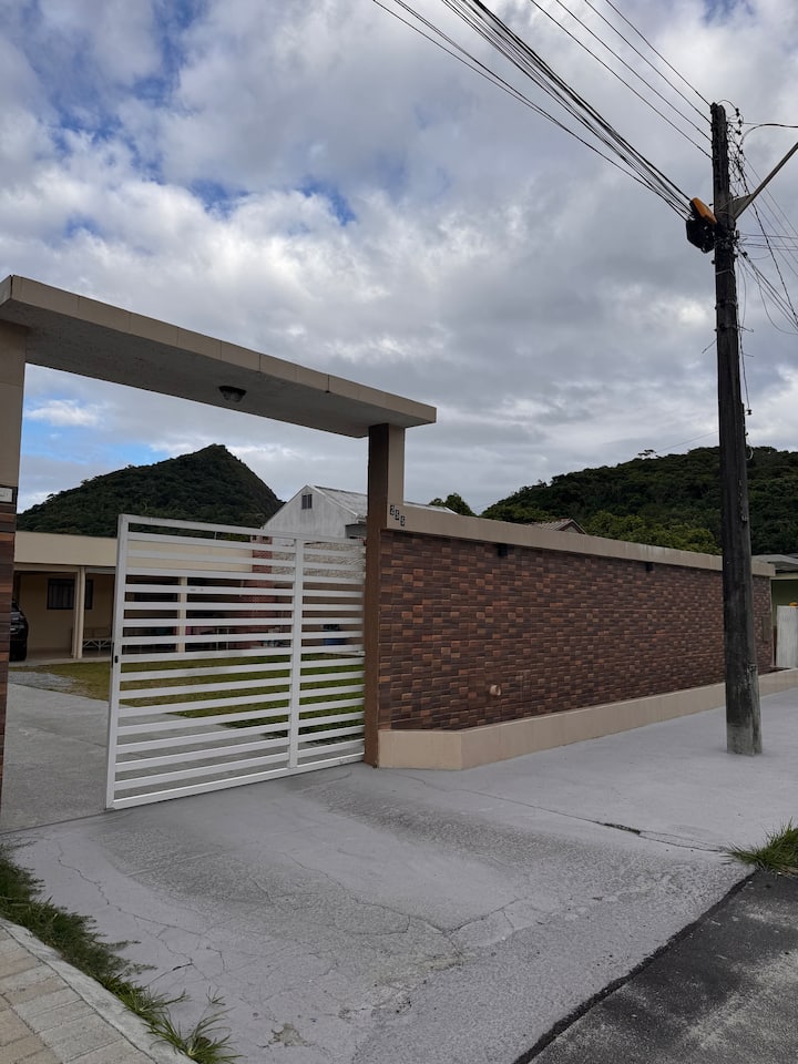 Casa Central /Praia De Matinhos - Matinhos