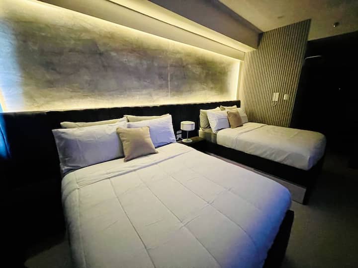 Crystal Luxe Suites
Red Residences - 馬卡蒂