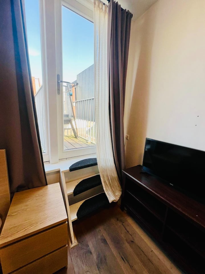 Lovely Private Room & Terrace - Amsterdam