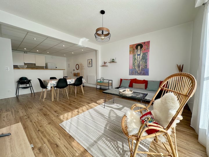 Proche Sanctuaire & Gare, 68m², 2 Grandes Chambres - Lourdes