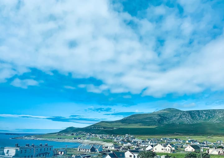 Wild Atlantic Way Cottage - Achill Island