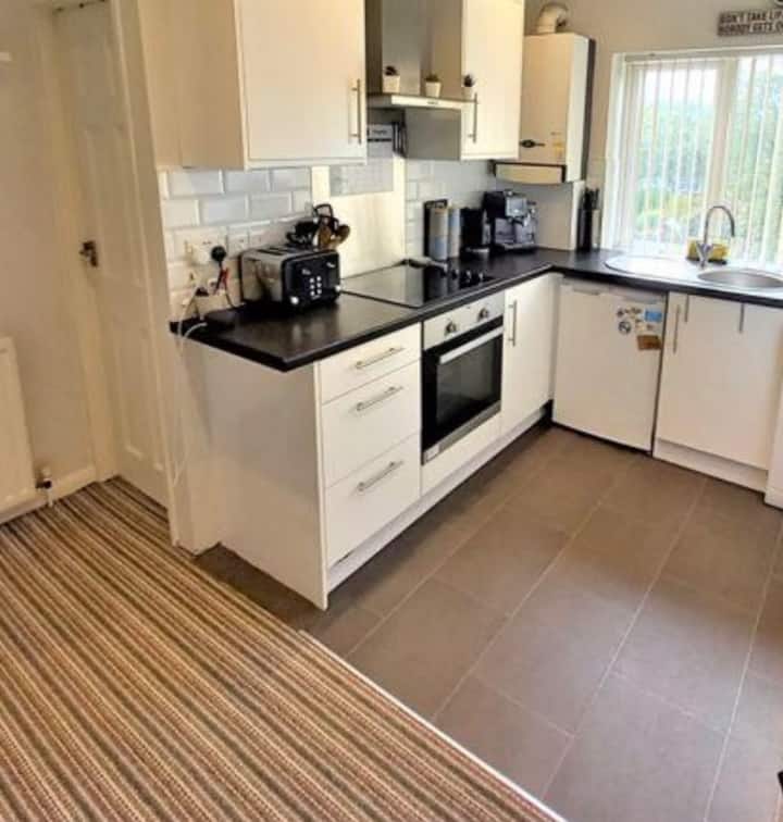 2 Bedroom Flat In Newcastle - Newcastle Airport (NCL)