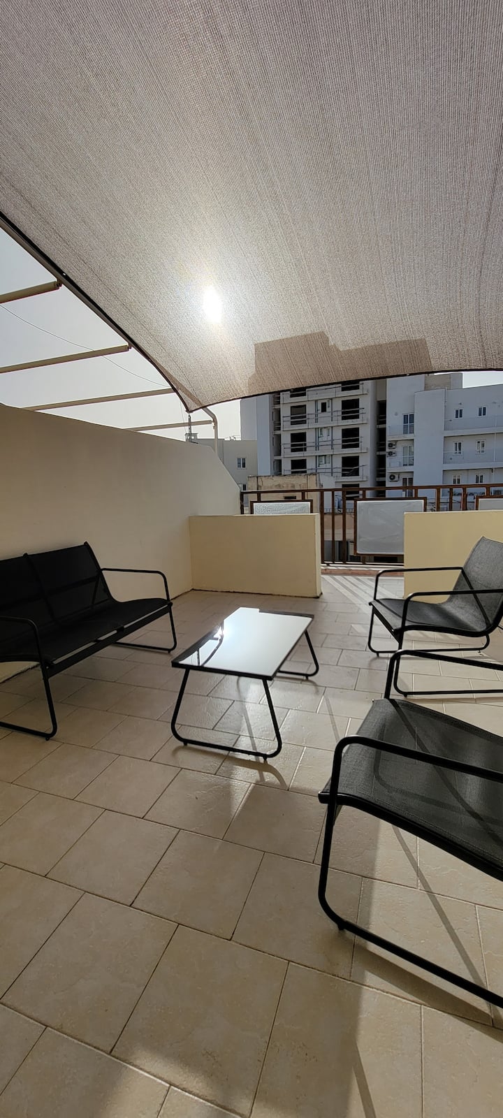 "Nook & Chill" - Malta