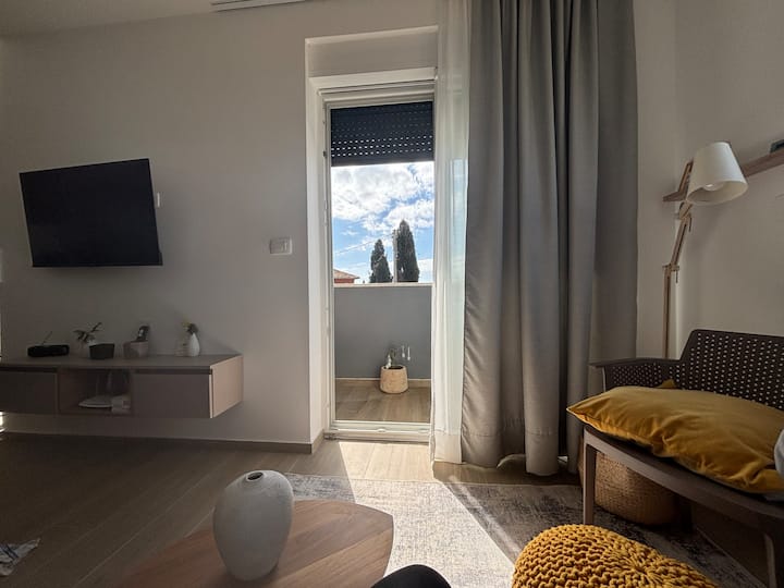 "Olea", Moderne Ferienwohnung, Strandnah - Pula