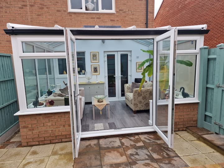 Welling Paddock, Hilltop, Deal. - Dover