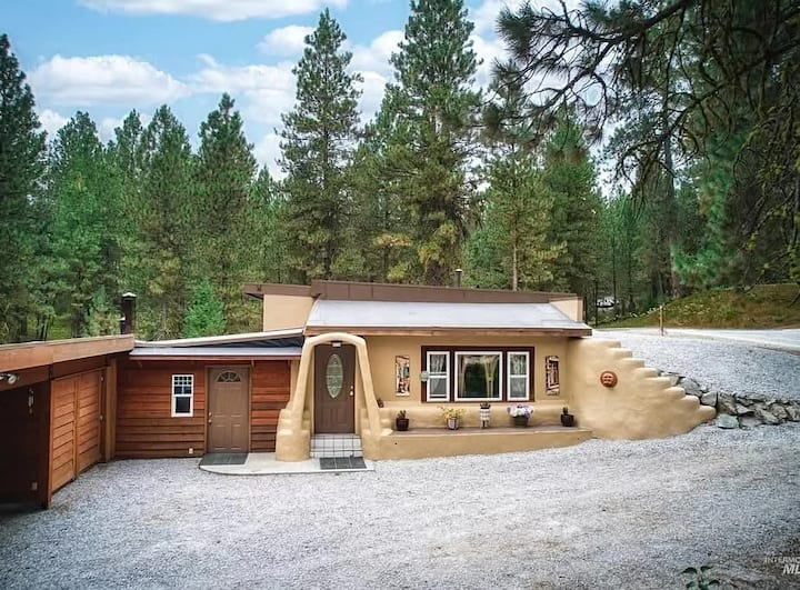 Earth Home In The Pines ~Hot Tub~game Room~trail~ - Idaho (State)