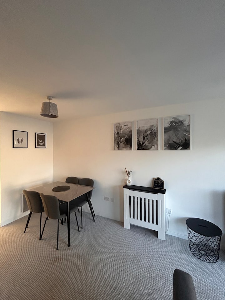 Penthouse Apartment With Parking - Plymouth