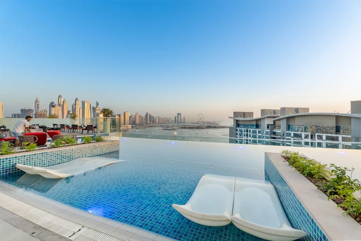 Luxury Palm Studio | Rooftop Pool & Beach Access - Dubaj