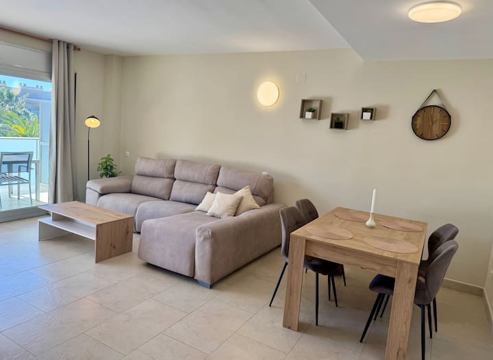 Modern Apt W/ Spa, Gym & Pools In Relaxing Complex - Salou