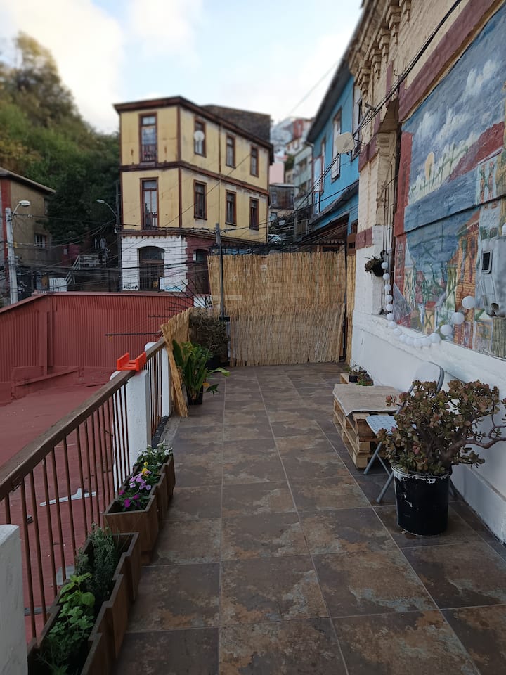 Pieza Privada Cerca De Plaza Victoria - Valparaíso