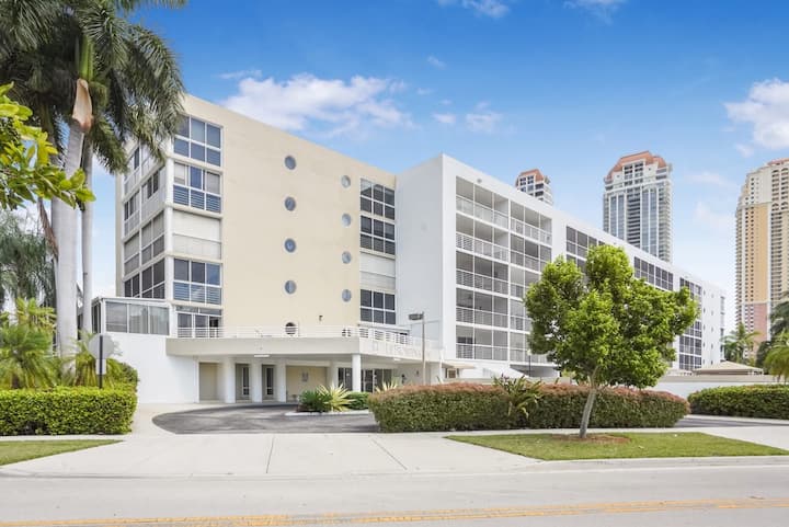 Superbe Condo à Louer En Floride - Sunny Isles Beach, FL
