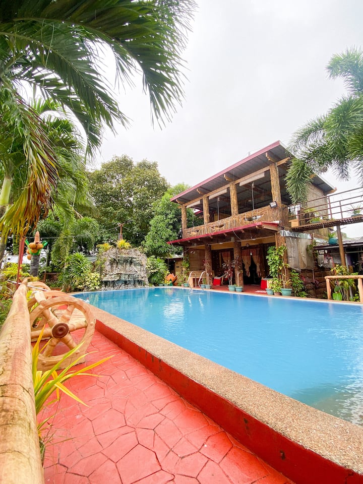 La Familia Hidden Cabin - Pagbilao