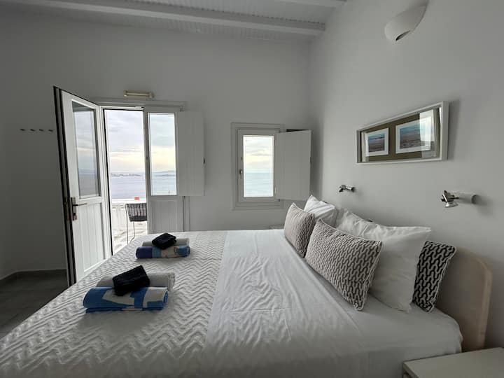 Honeymoon Dream - Mykonos