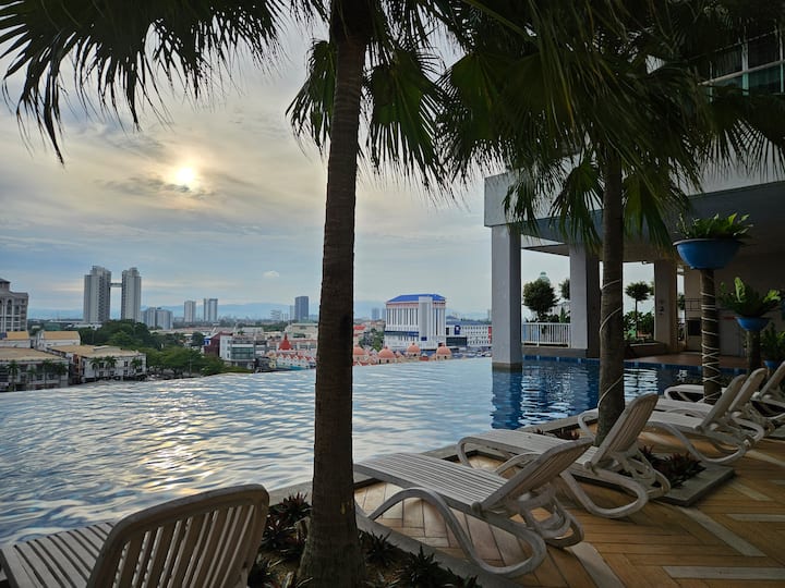 Female House Cozy Master Room - Penang