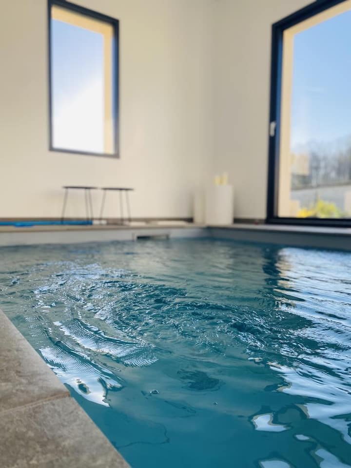 Maison Bien-être En Touraine – Piscine & Spa - France