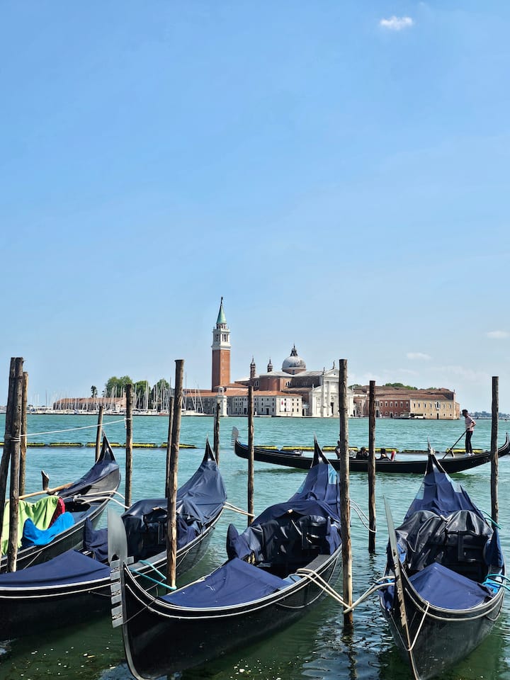 "Marco Polo" Close To Biennale A 50 Metri S.marco, - Venecia