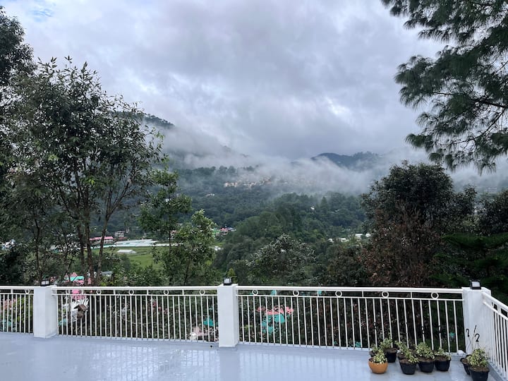 Kaashi - Bhimtal - Bhimtal