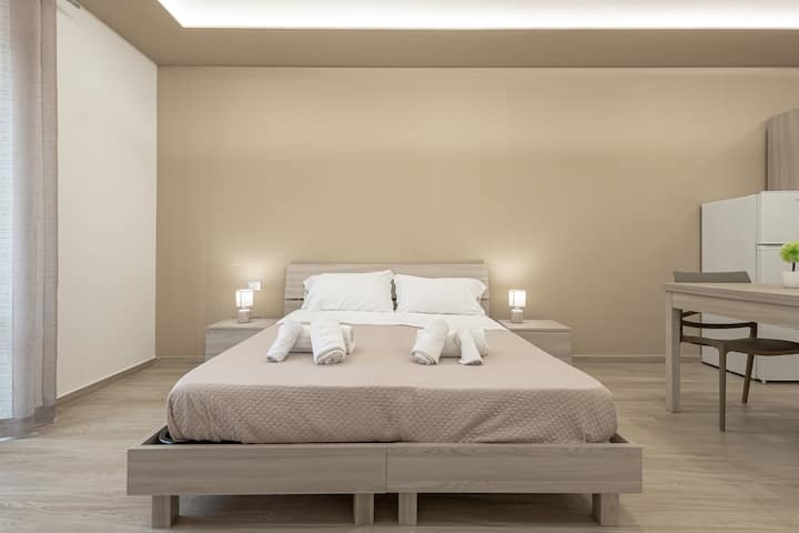 Terrasini Center App 5 Con Balcone By Dimora Hub - Terrasini