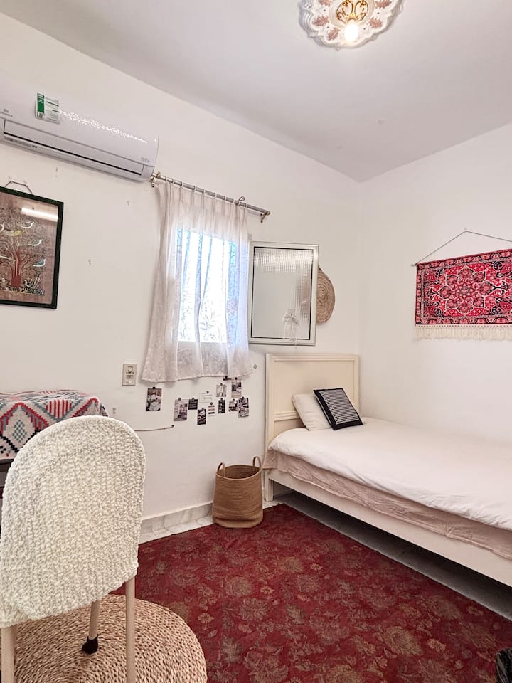 Cozy Private Room In Downtown - Le Caire