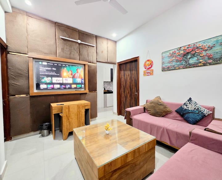 36. 2bhk Apt, Long Stay, Family, Friends By Instay - Gurgaon