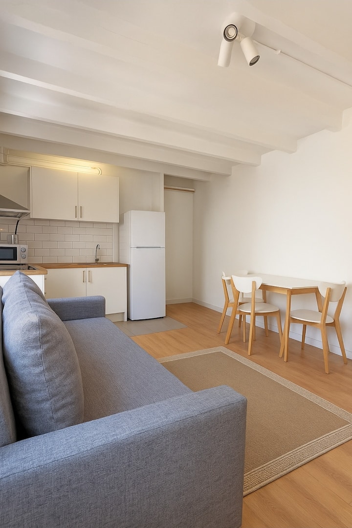 Bright Home Private Terrace | Central | Ac | Wifi - Barcelona