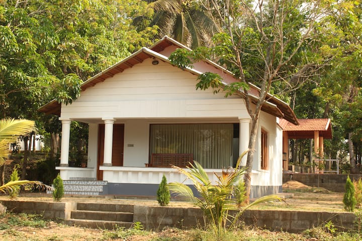 Jims Homestay - Malavalli