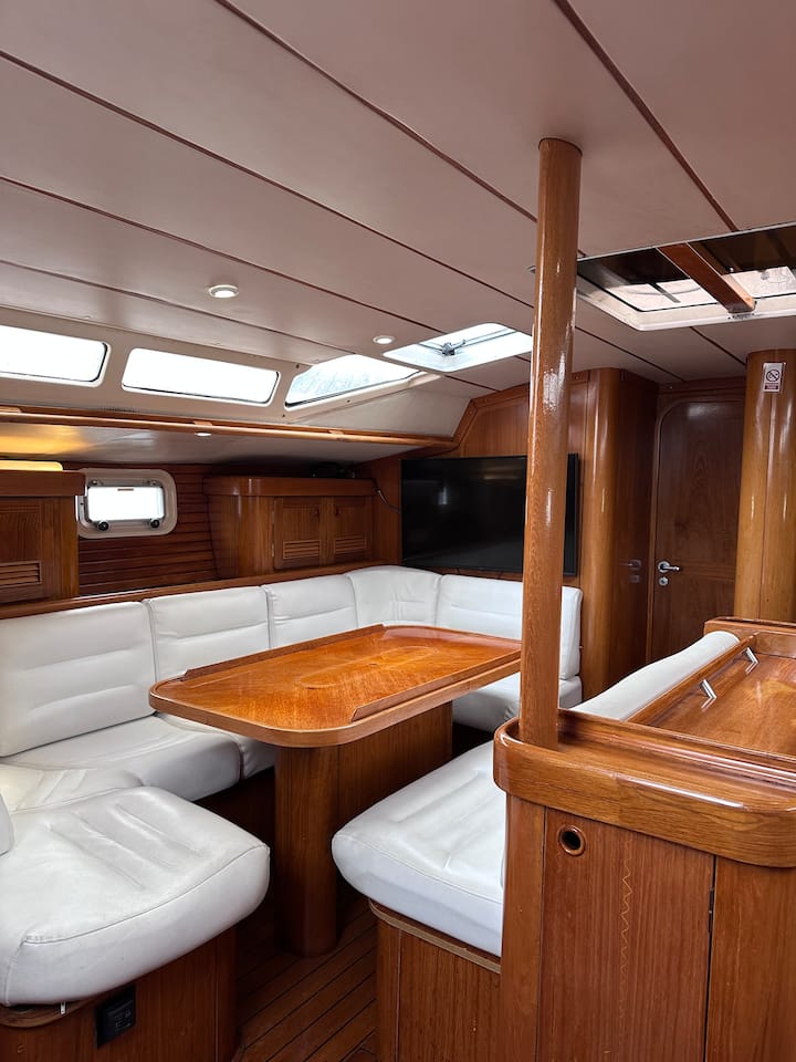 Sail Boat Lua - Viveiro