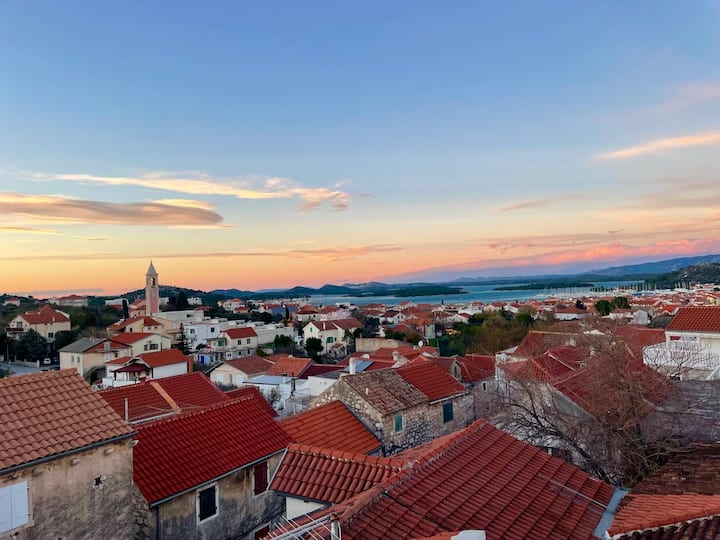 Kuća Fleury
Old Murter
Family House - Tisno