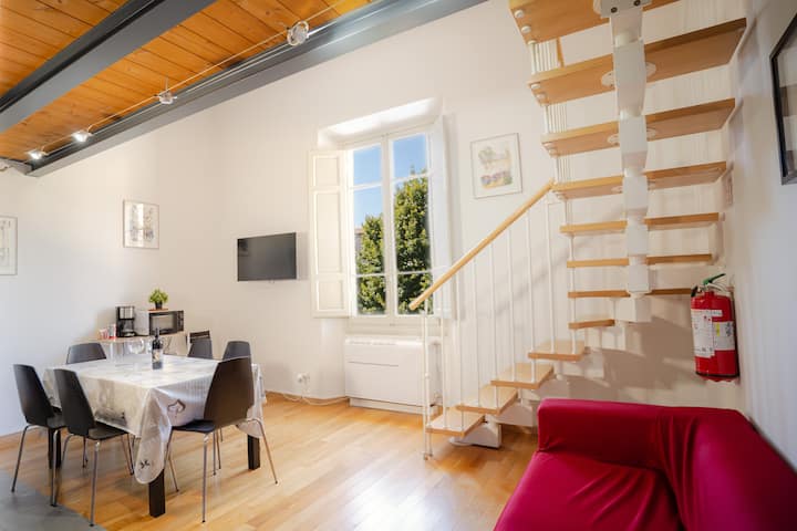 Bright Apartment In Rosselli - Florenz