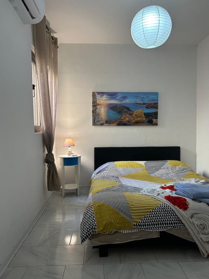 One Step From The Sea - Two Bedrooms Appartment - Malte