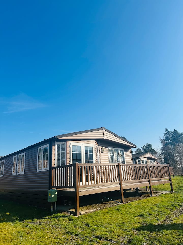 Lodge 5 @ Dowally Caravan Park - Dunkeld